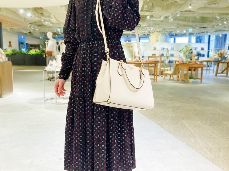 春のセレモニーは靴やバッグで印象アップVol.1 「MICHAEL KORS 春のセレモニーは靴やバッグで印象アップVol.1 「MICHAEL KORS